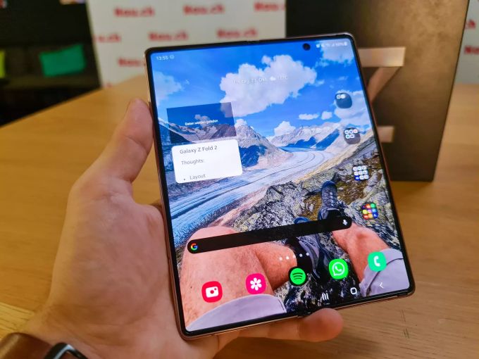 Samsung Galaxy Z Fold 2 5g Das Falthandy Im Test Nau Ch