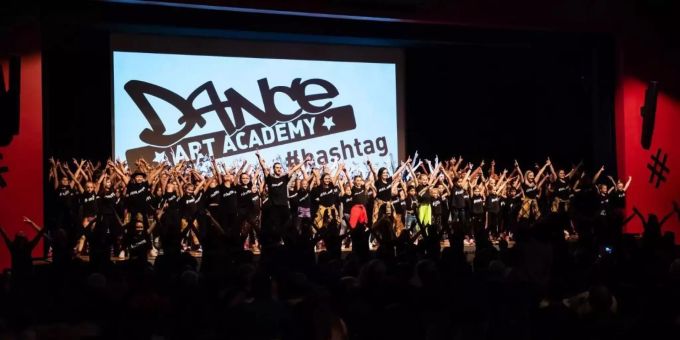 Dance Art Academy: Tanzen durch eine erschwerte Zeit | Nau.ch
