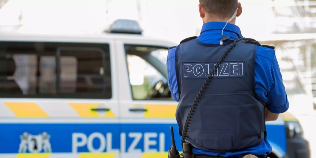 Grosseinsatz der Polizei in Buckten BL