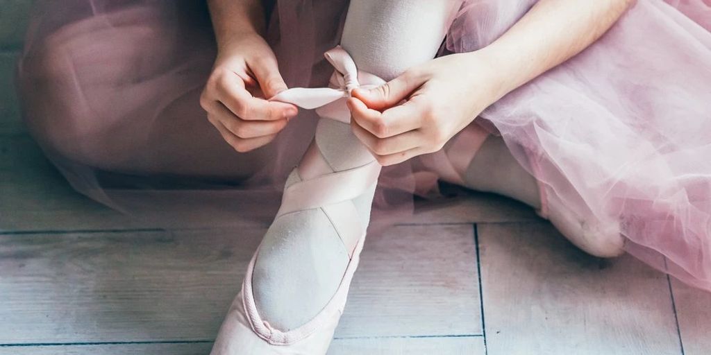 Balletcore: So stylt man den trendigen Ballerina-Look