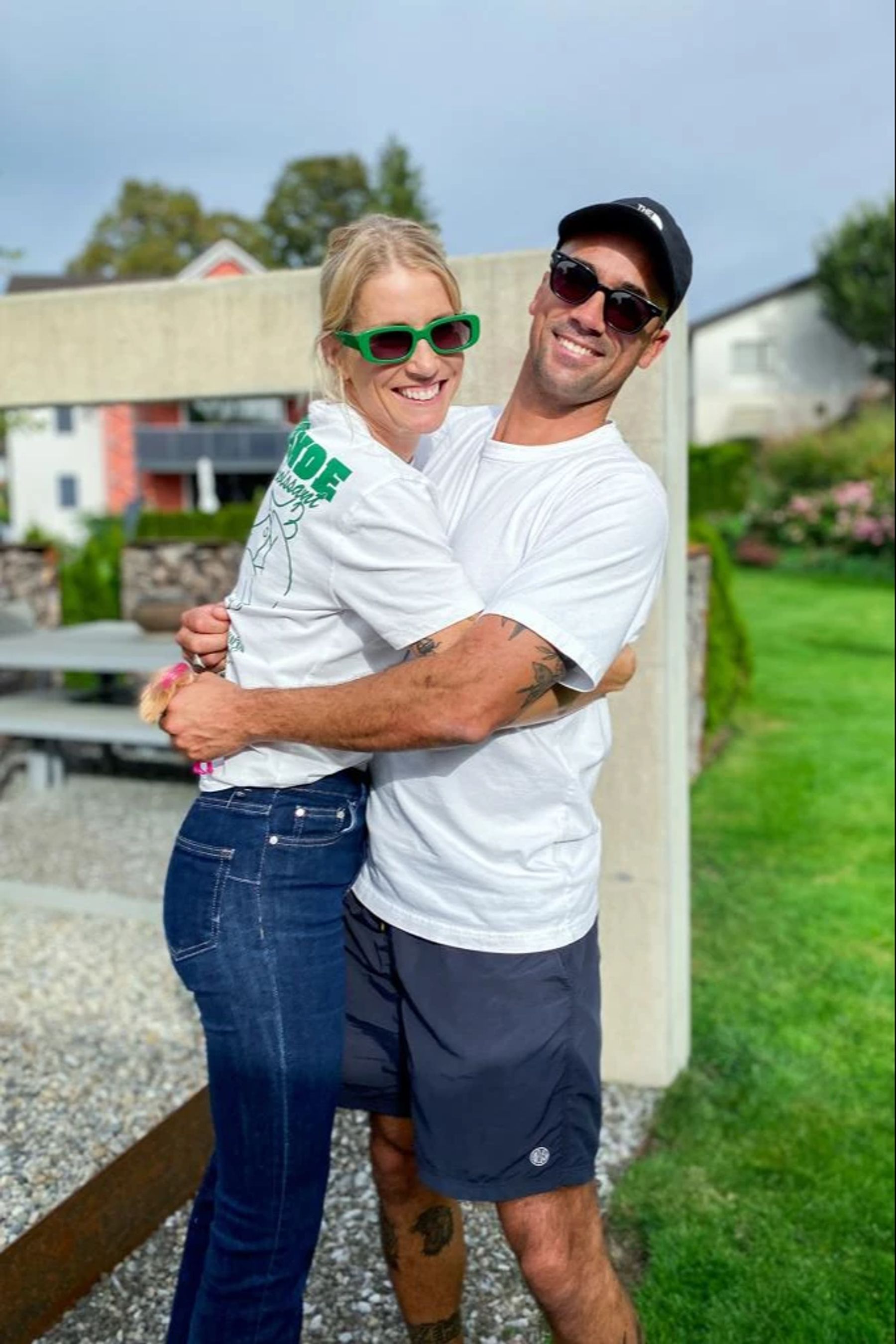 SRF-«Hin und weg»: Schwester von Jan Fitze ist zurück in der Schweiz ...