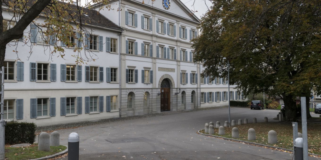 Zürcher Obergericht verurteilt «Zugschubser» zu Freiheitsstrafe | Nau.ch