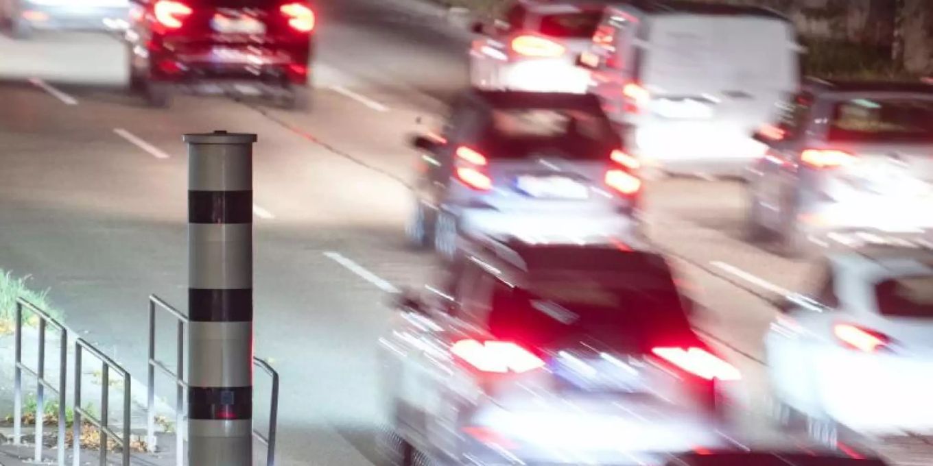 Hedingen ZH: Raser brettert mit 239 km/h durch Autobahn-Tunnel | Nau.ch