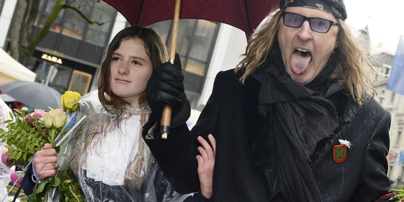 Chris von Rohr zeigt seine Freundin Patricia | Nau.ch