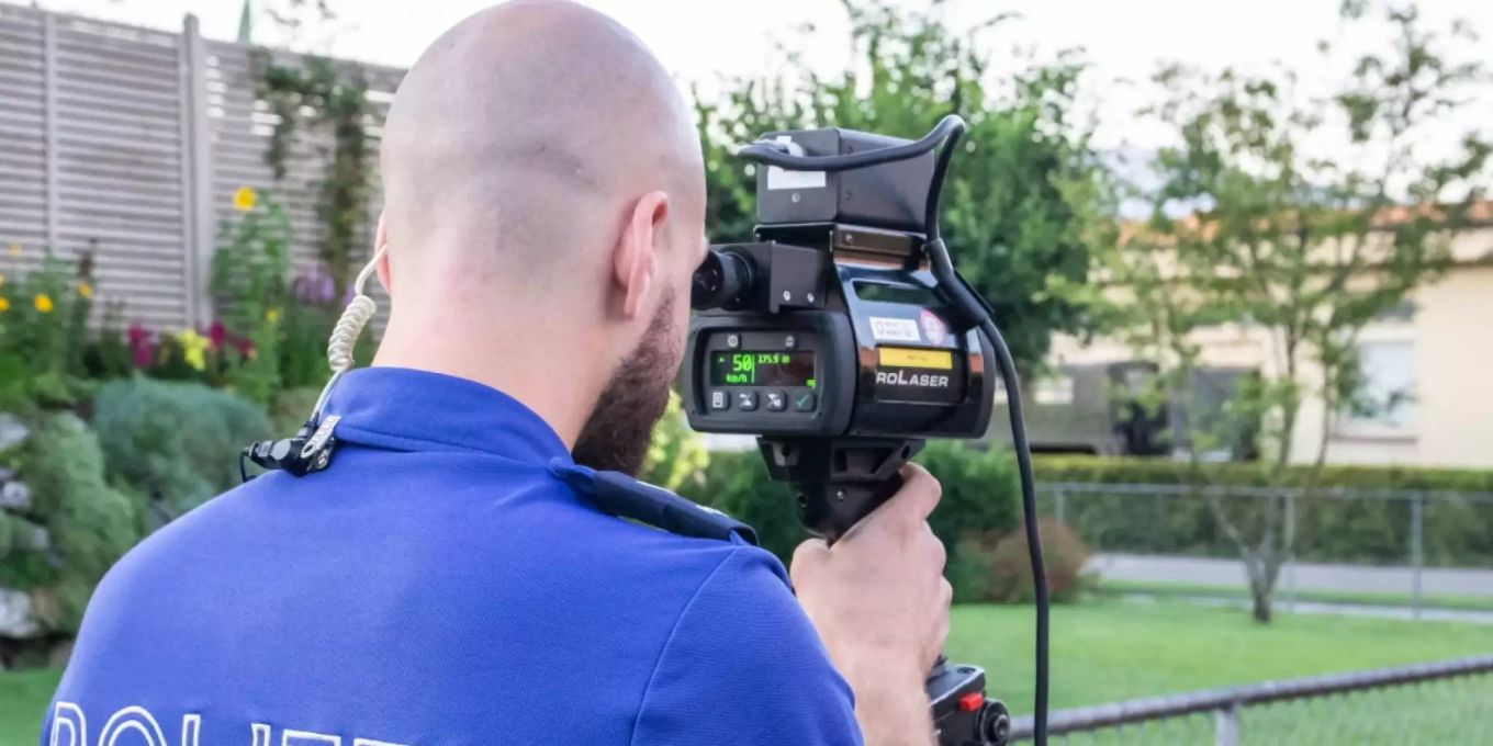 Thal SG: Autofahrer (18) rast mit 129 km/h durch 50er-Zone | Nau.ch