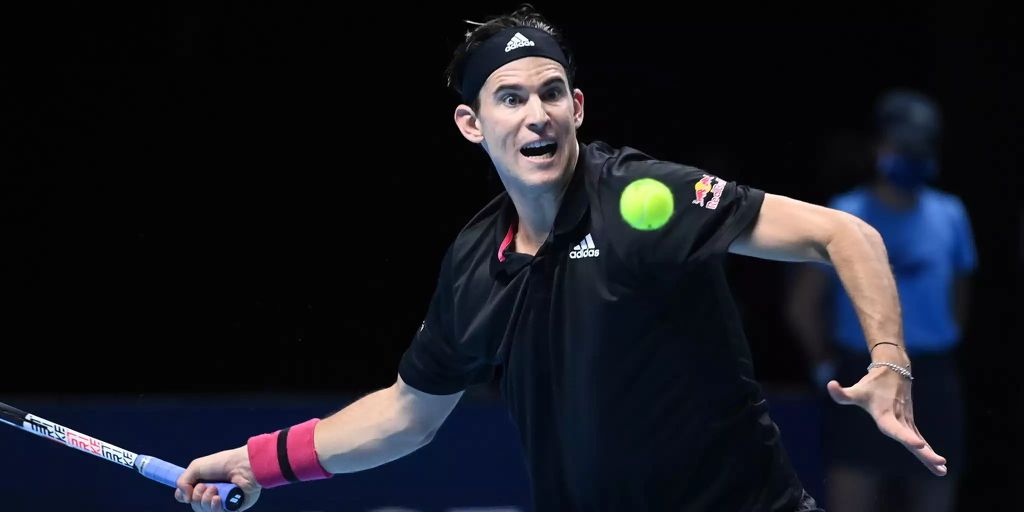 Dominic Thiem gewinnt zum Auftakt der ATP Finals gegen Tsitsipas
