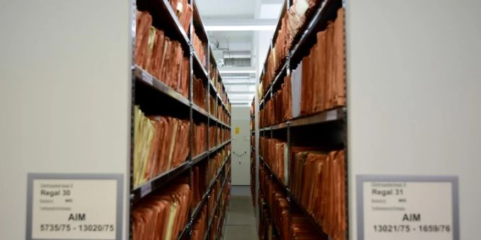 Bedeutungsverlust und Sorge um Familienharmonie Gründe für ungelesene ...