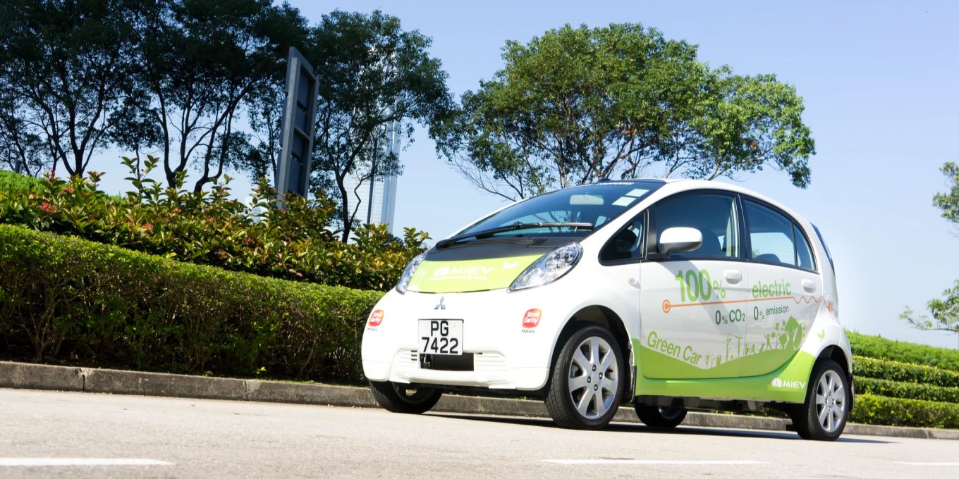 Worauf muss ich beim Kauf eines gebrauchten Elektroautos achten? | Nau Automobile