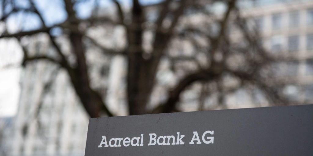 Investoren vor Übernahme der Aareal Bank Investoren vor Übernahme der Aareal Bank