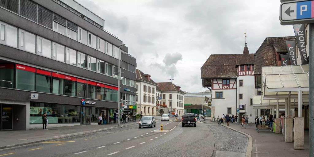 Die Hintere Bahnhofstrasse in Aarau ist nur einspurig befahrbar