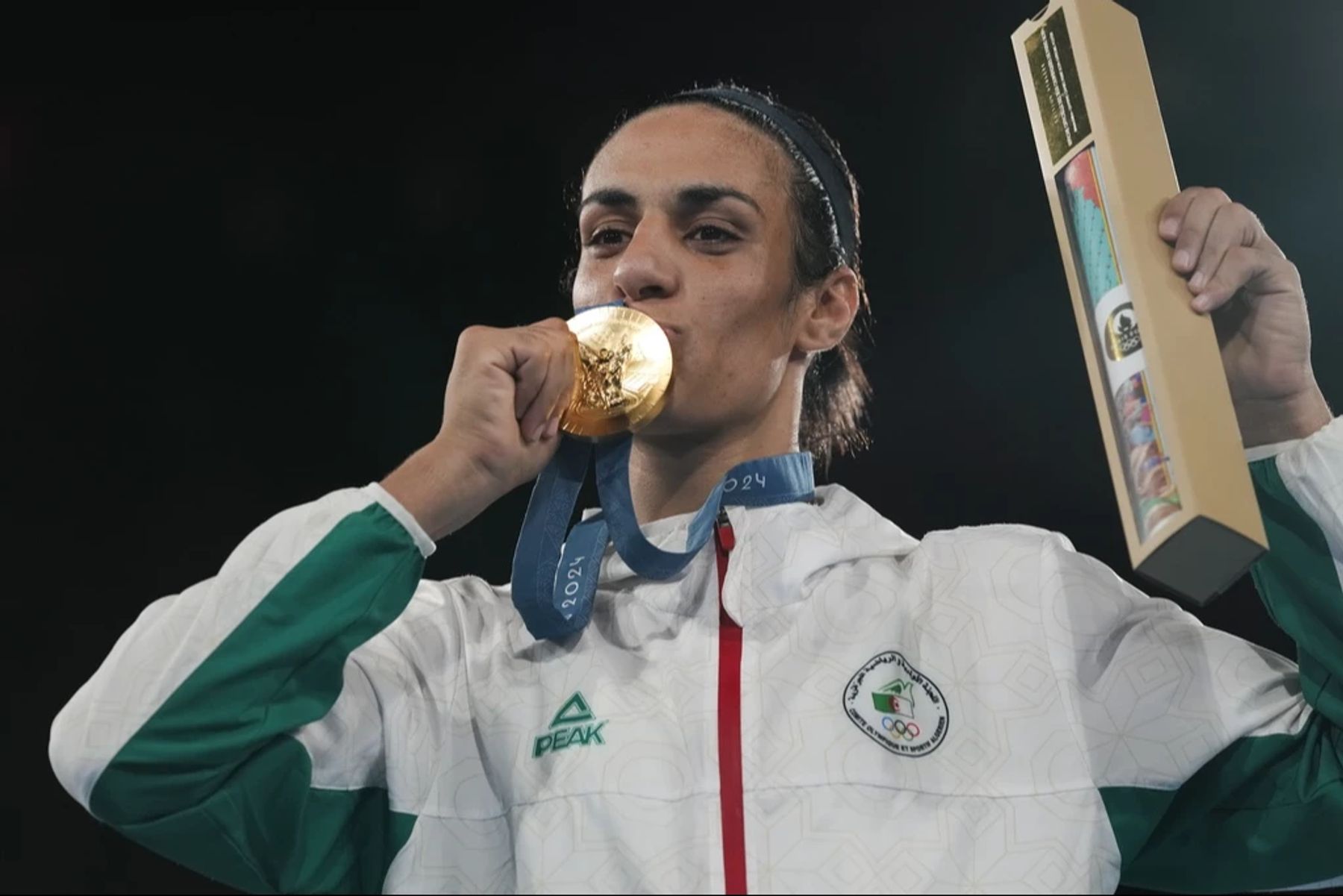 Boxerin Imane Khelif feiert emotionalen Olympiasieg | Nau.ch