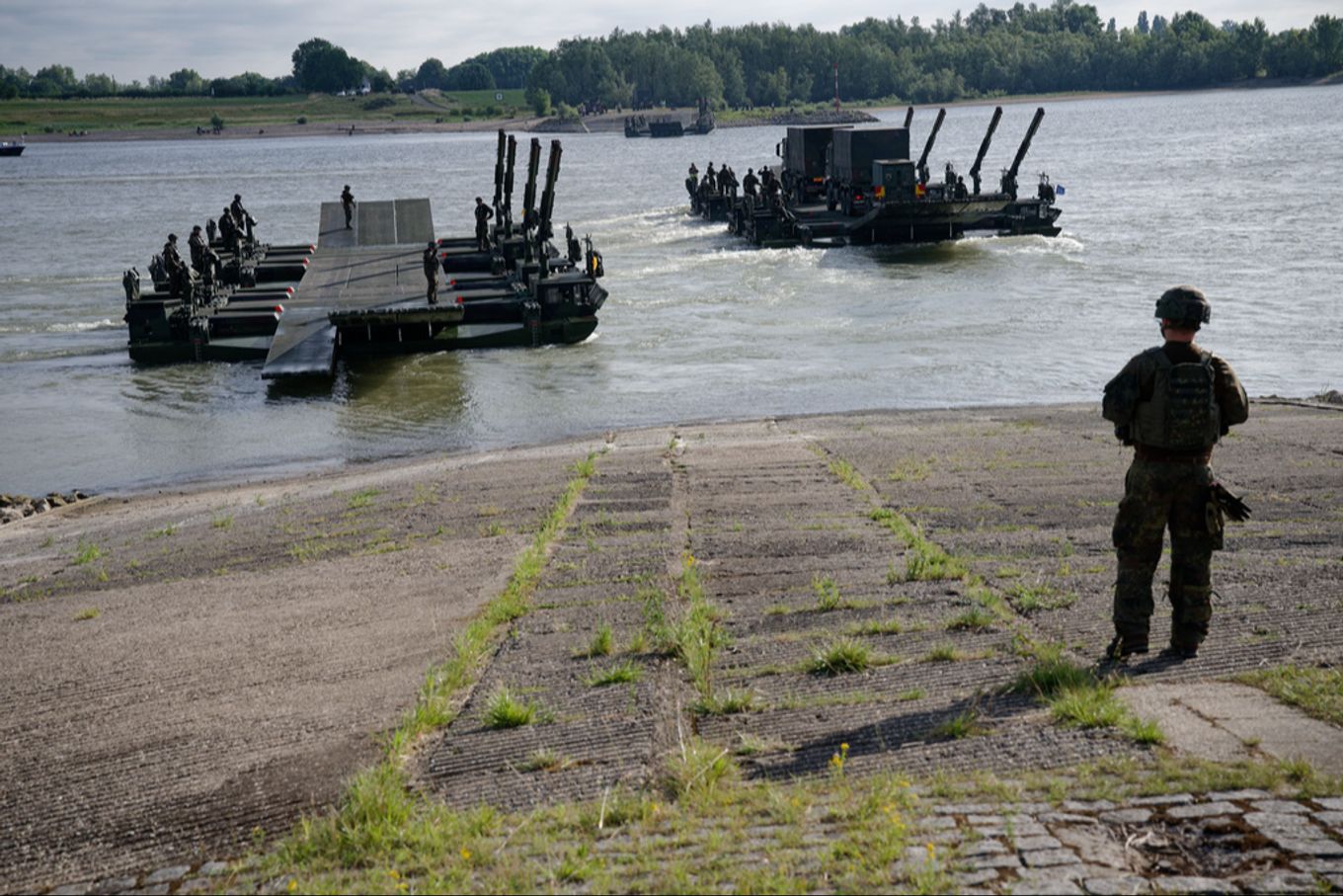 Rhein: Bundeswehr startet Grossübung mit 1200 Soldaten | Nau.ch