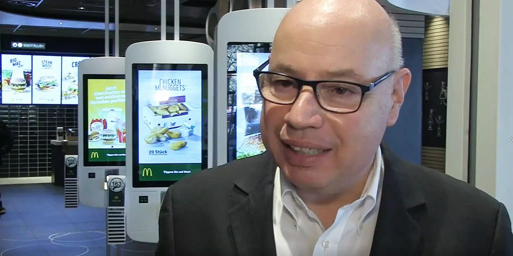 McDonalds Schweiz zieht Kunden in jedem Alter an