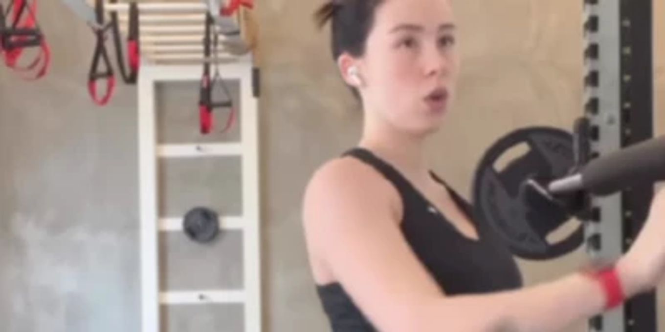 Michelle Hunziker: Tochter stemmt hochschwanger XL-Gewichte | Nau.ch