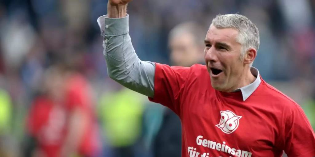 Slomka glaubt im Abstiegskampf noch an Hannover 96