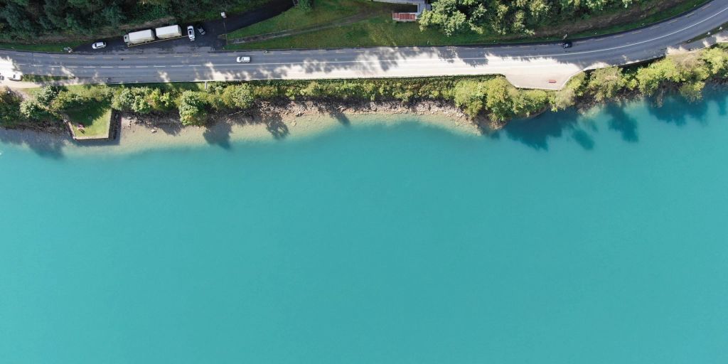 Mols SG: 17-jährige Taucherin verliert im Walensee das Bewusstsein