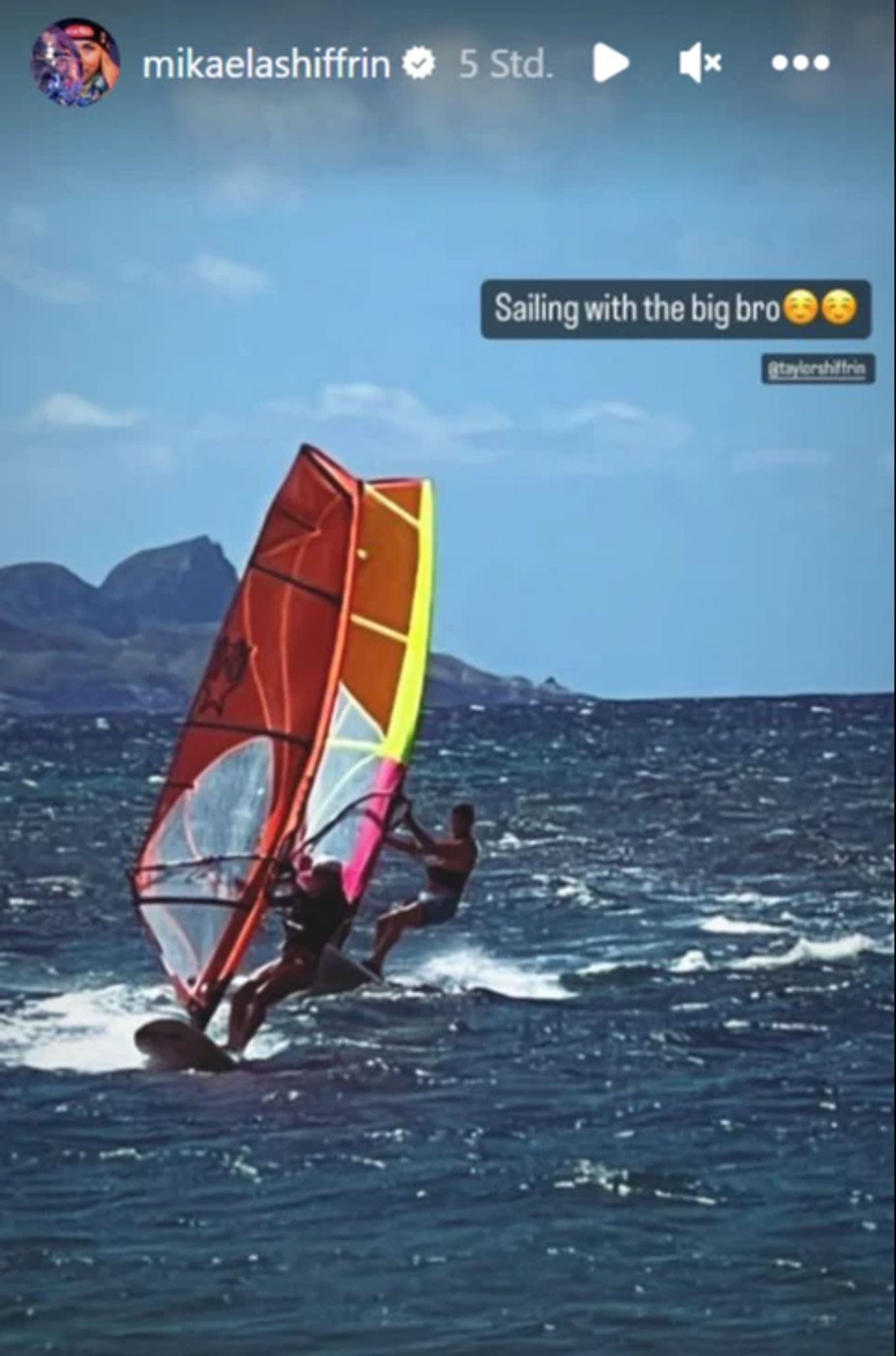 Mikaela Shiffrin geniesst Surf-Ferien mit Bruder und Schatz Kilde | Nau.ch