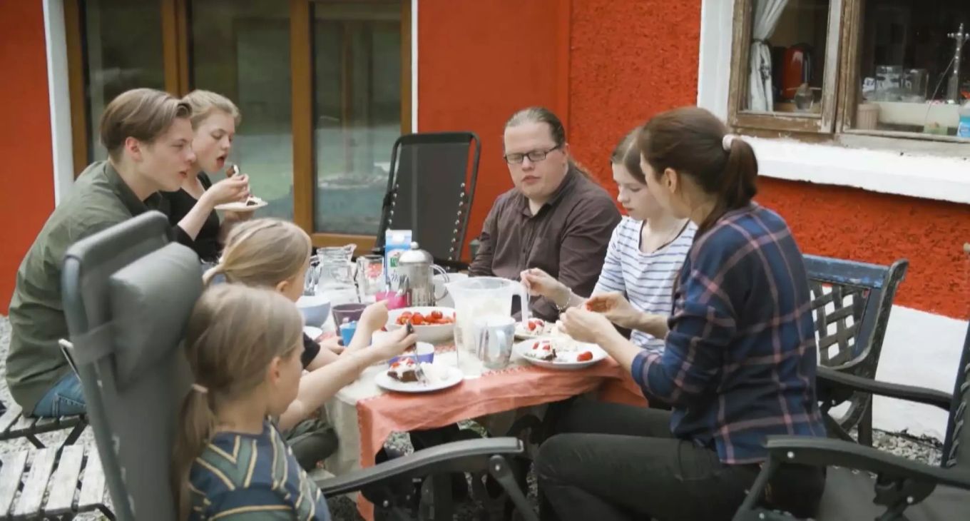 Angelo Kelly: So autark lebt der Star mit seiner Familie | Nau.ch