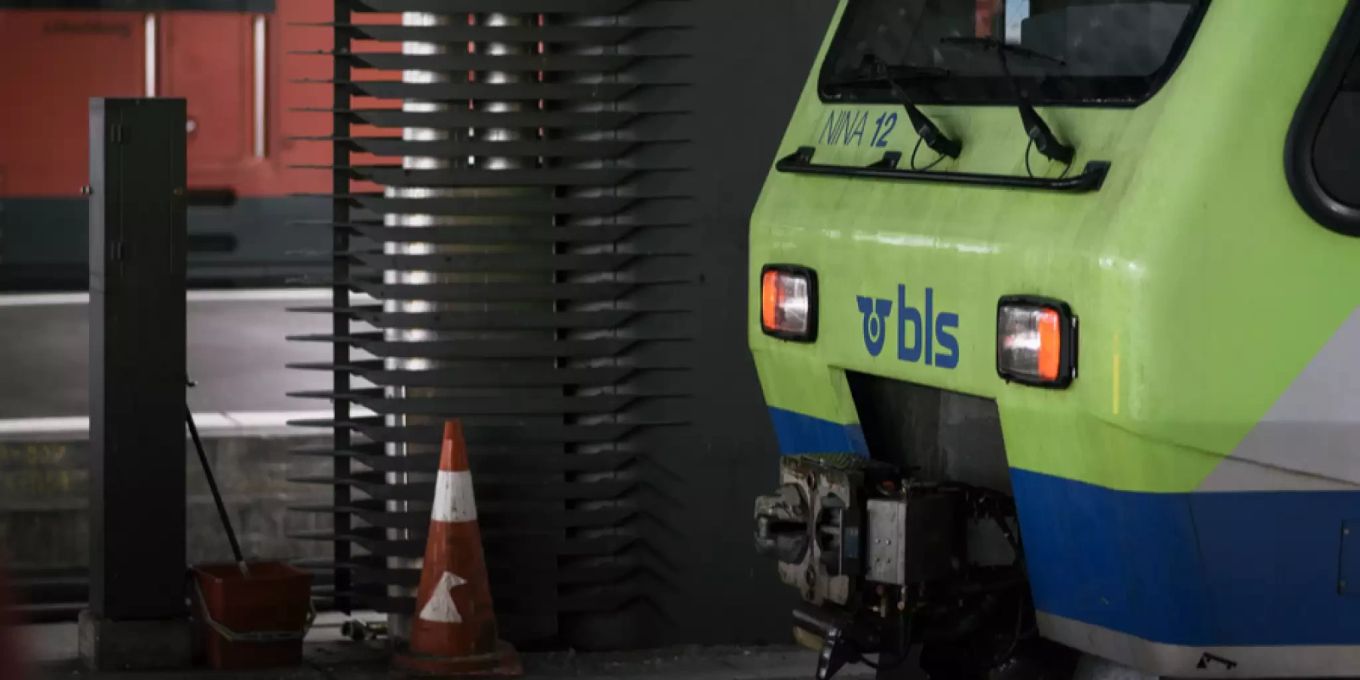 BLS setzt auf bargeldlose Billettautomaten | Nau.ch