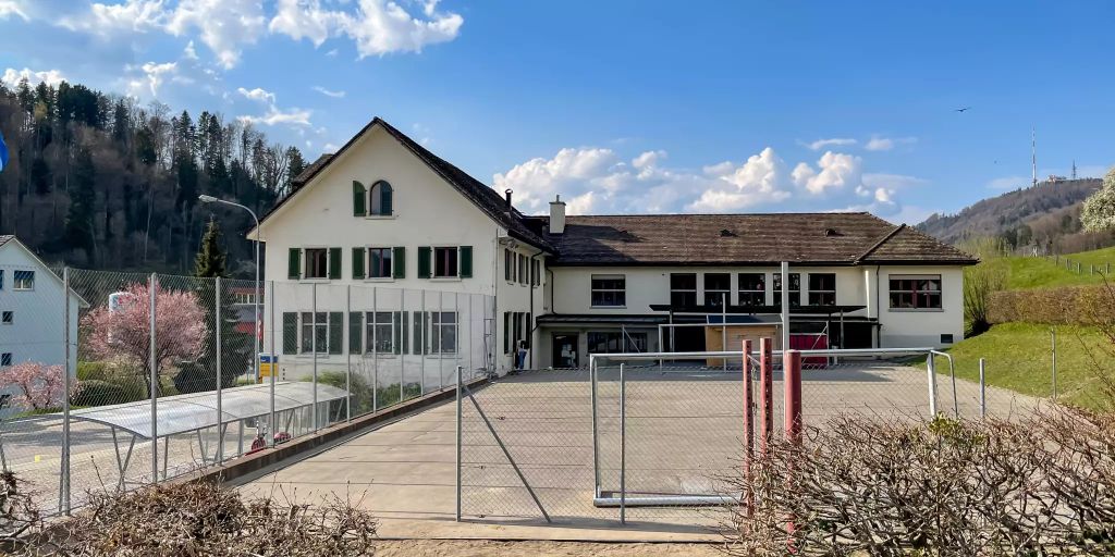 Stallikon: Das Schulareal Loomatt wird videoüberwacht werden