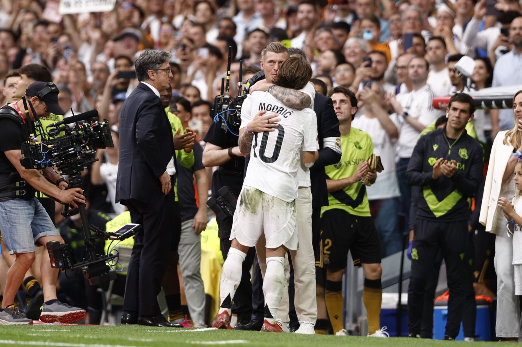 So emotional wird Luka Modric bei Real verabschiedet | Nau.ch
