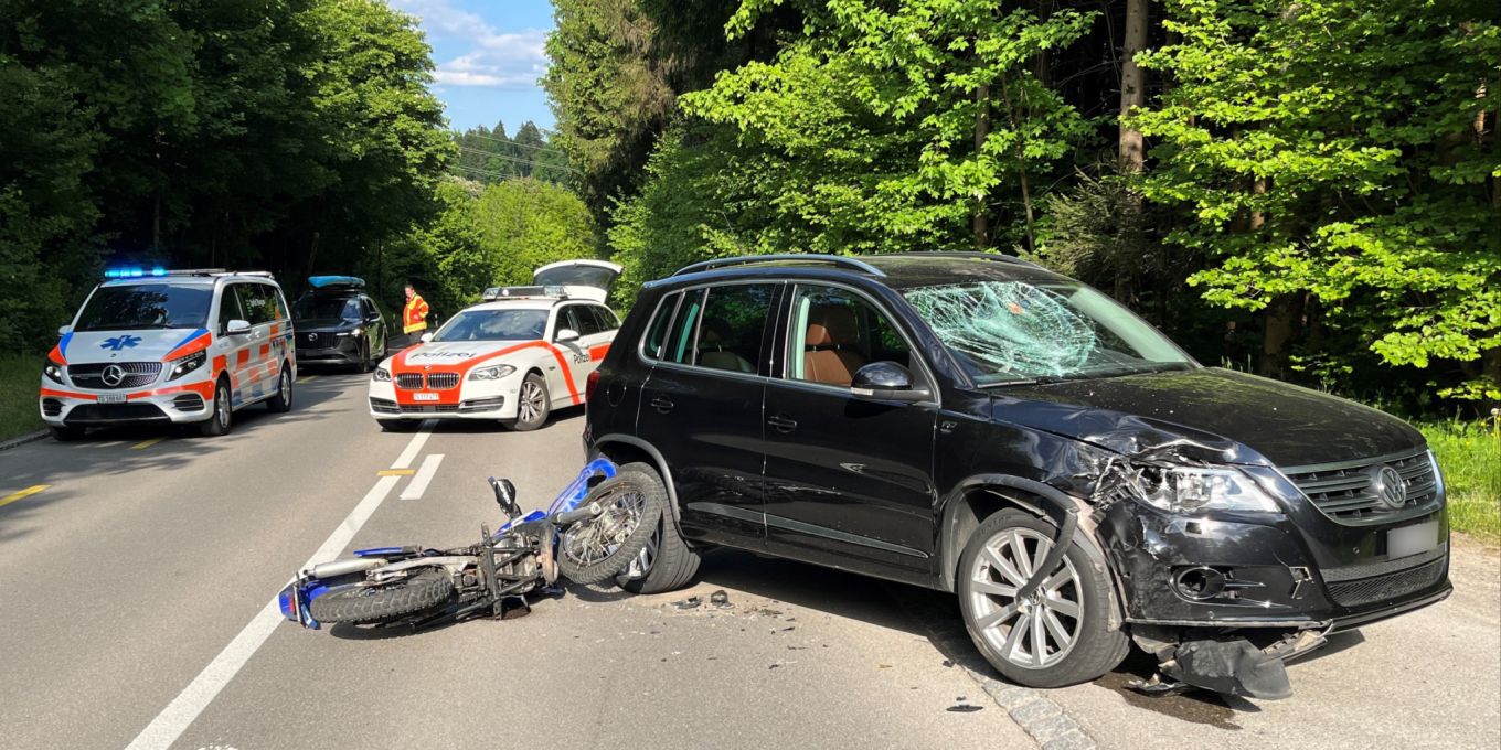 Müllheim TG: Motorradfahrer (16) bei Frontalkollision verletzt | Nau.ch