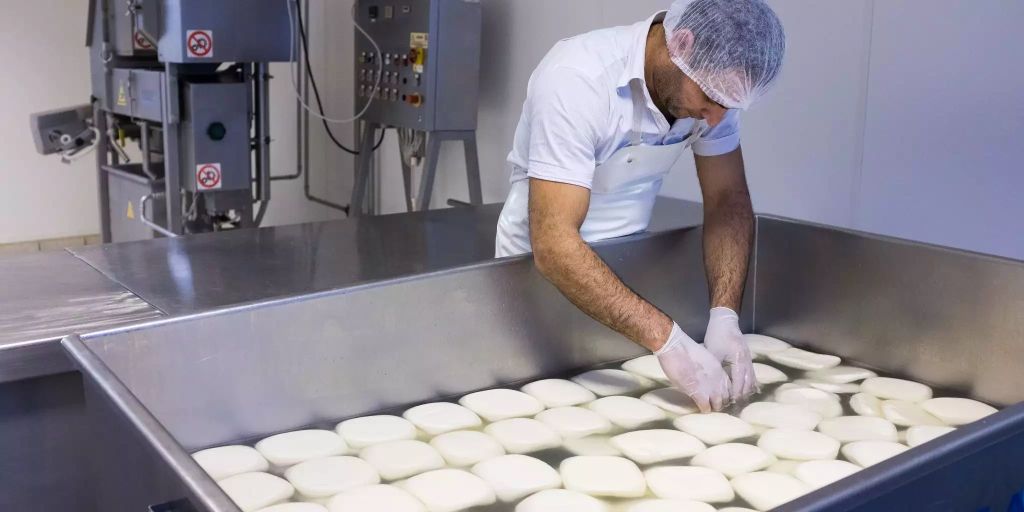Syrer Im Saarland Macht Käse Zum Verkaufsschlager
