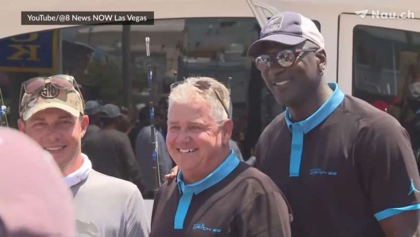 NBA-Legende Michael Jordan fängt einen 200-Kilo-Fisch