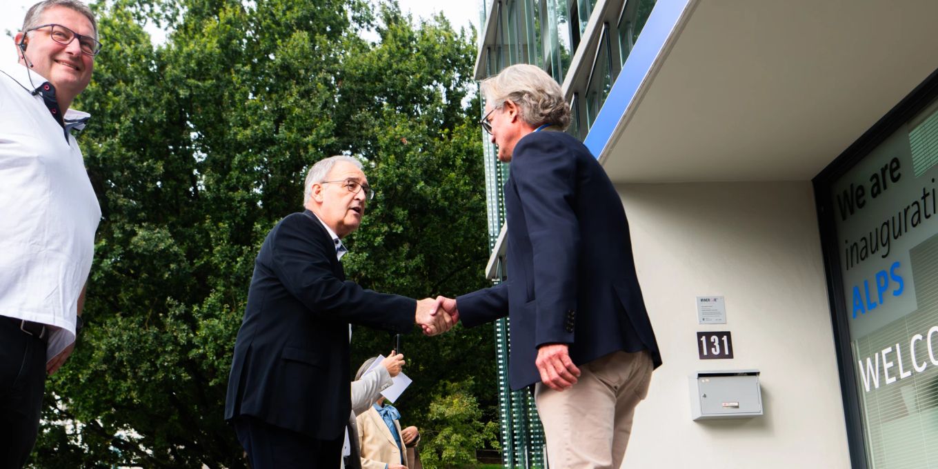 Neuer Schweizer Supercomputer eingeweiht | Nau.ch