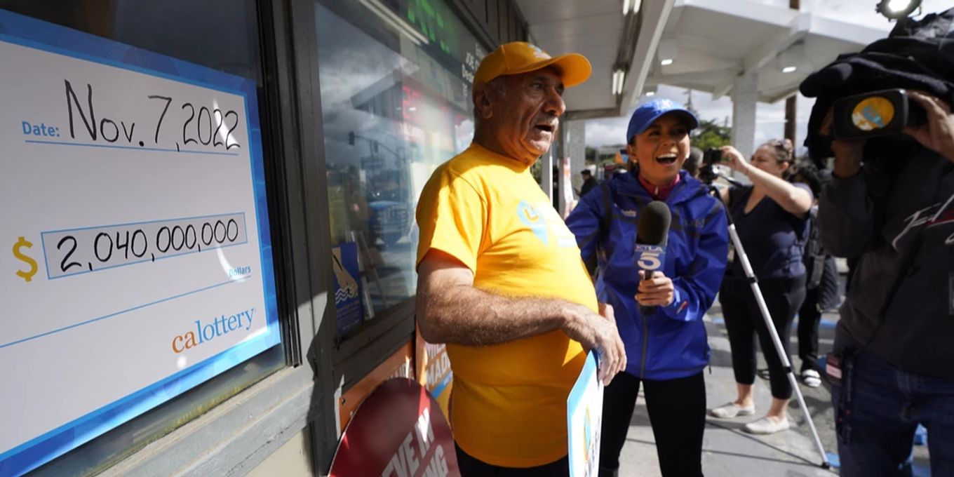 2 Milliarden Dollar: Edwin Castro soll Powerball-Los gestohlen haben ...