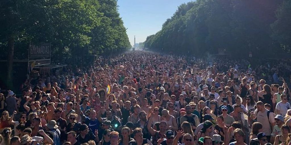 «Rave The Planet»: Sanitäter versorgen über 150 Menschen in Berlin