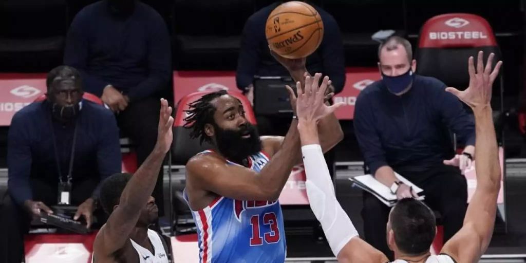 Harden beim Debüt für Brooklyn Nets mit Triple Double