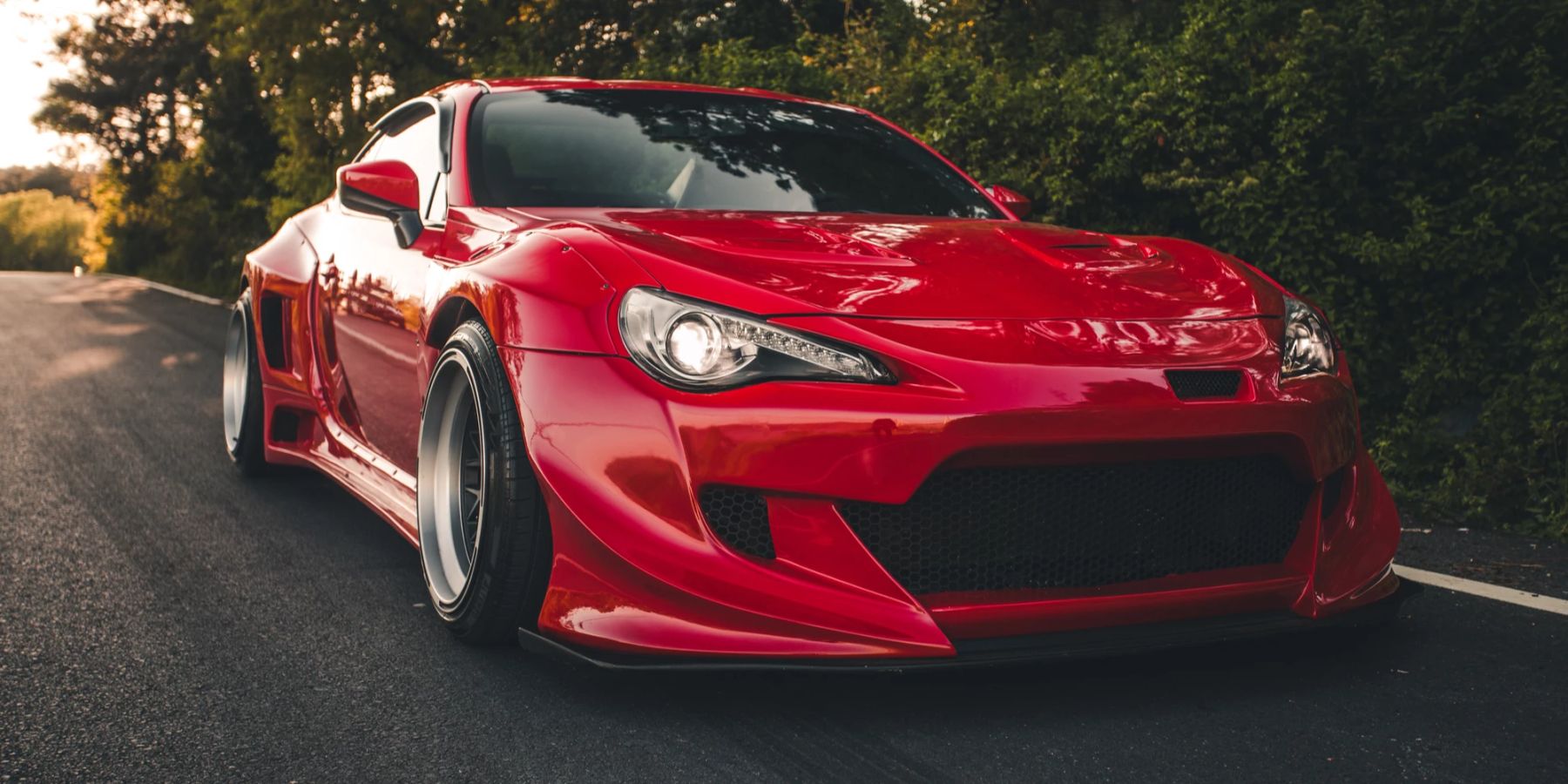 Was macht den Unterschied zwischen Supercar und Hypercar aus? | Nau Luxury