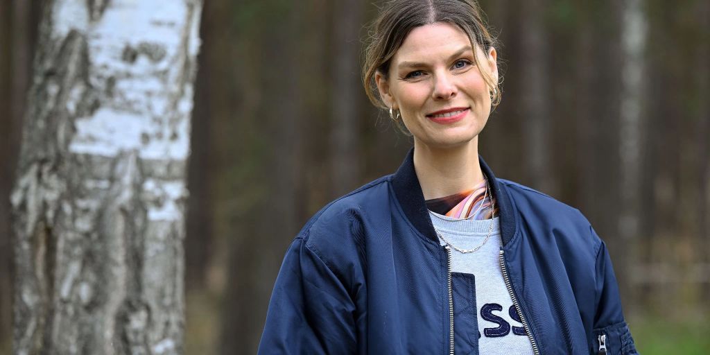 Juli-Sängerin: Kerzen und Yoga helfen nicht in Krisen