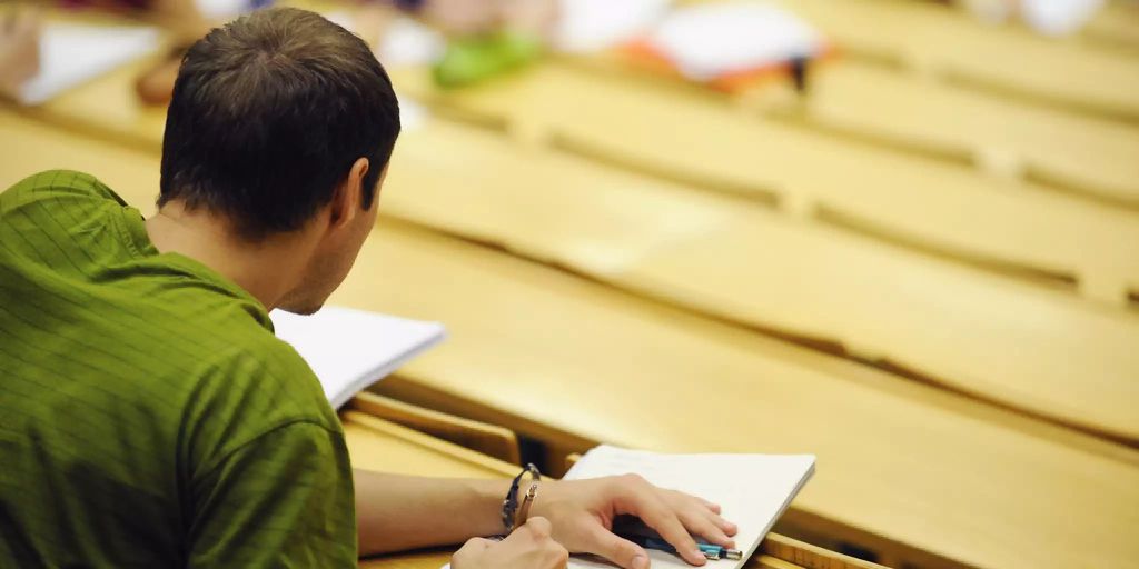 Numerus Clausus für Medizin- und Sportstudium an der Uni Basel