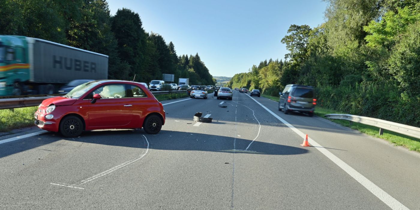 Pratteln BL: Sieben Verletzte nach Auffahrkollision auf A2 | Nau.ch
