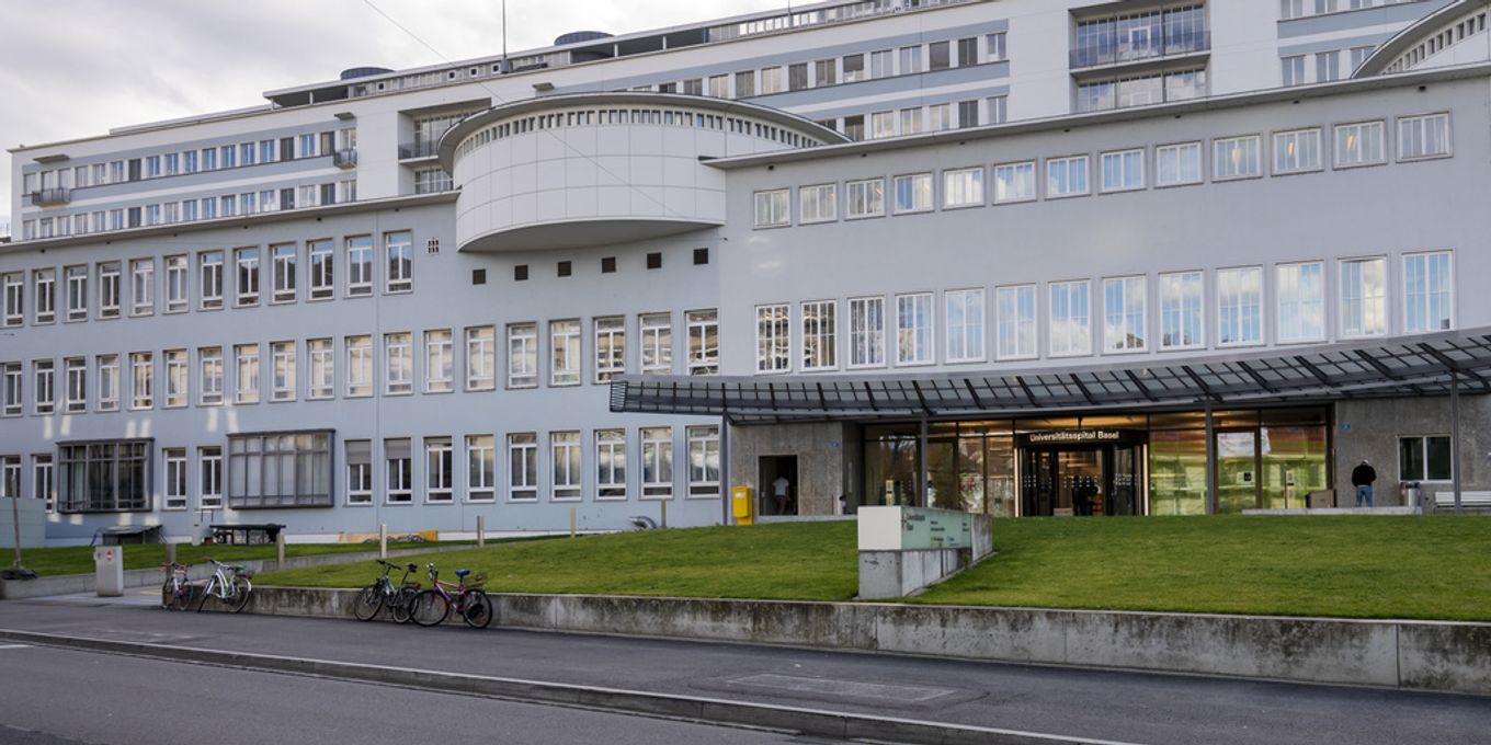 Unispital Basel: 35 Grad im Büro! | Nau.ch