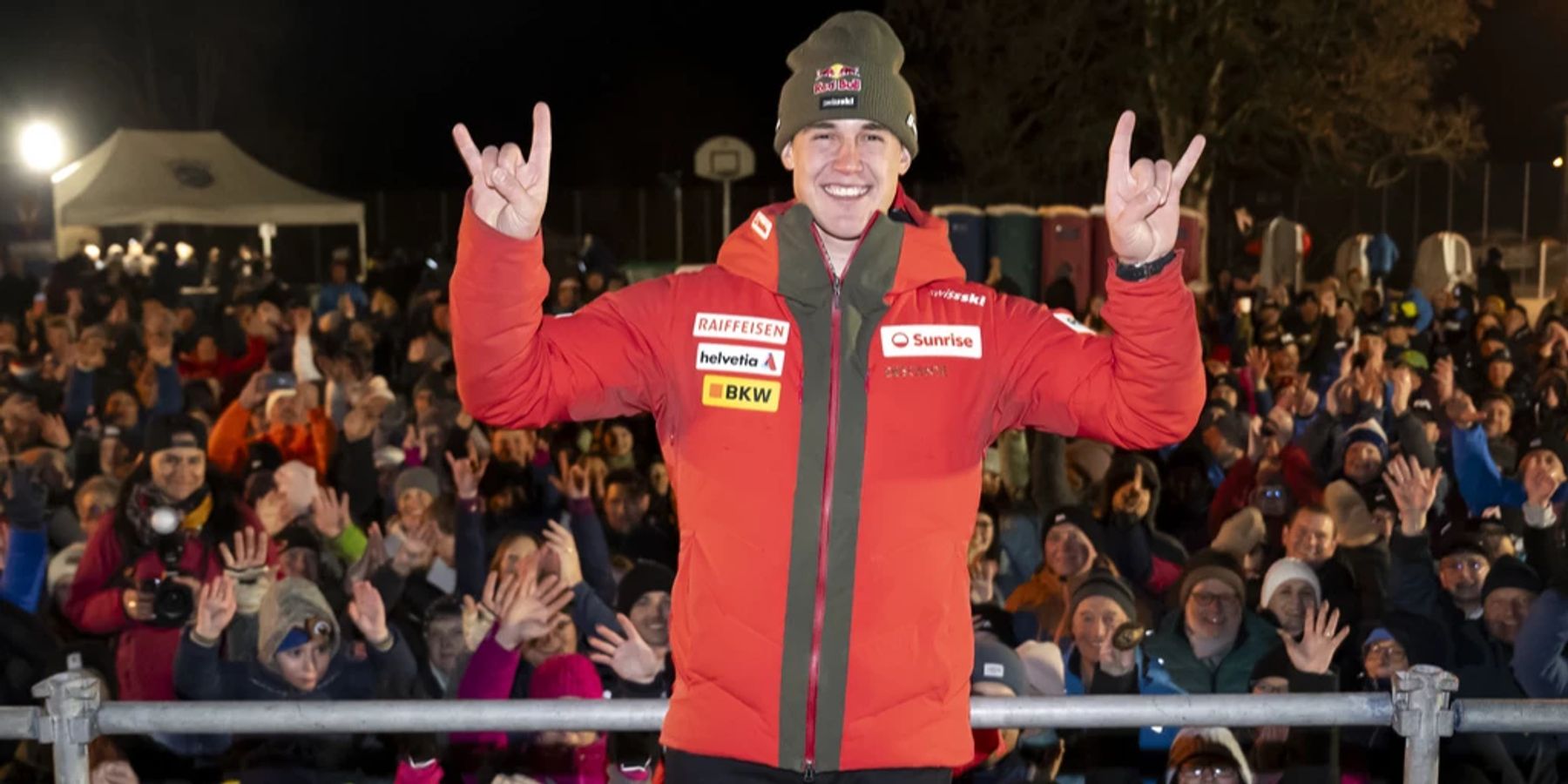 Franjo von Allmen übers WG-Leben: «Grosi kommt zum Putzen» | Nau.ch