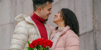 Valentinstag: Sind Dating-Apps out? «Echte Dates» boomen | Nau.ch