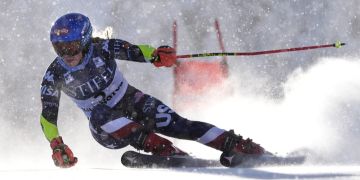 Mikaela Shiffrin zeigt heftige Bilder nach Sturz | Nau.ch