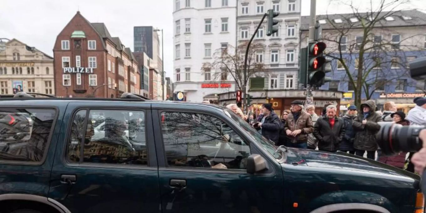 Jan Fedders Ford Explorer wird versteigert | Nau.ch