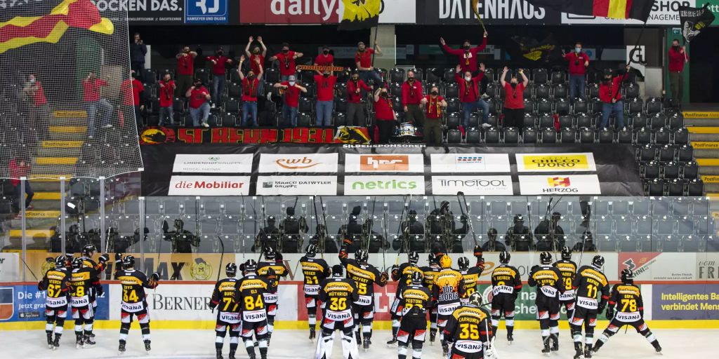 Der SC Bern verpflichtet Adam Reideborn