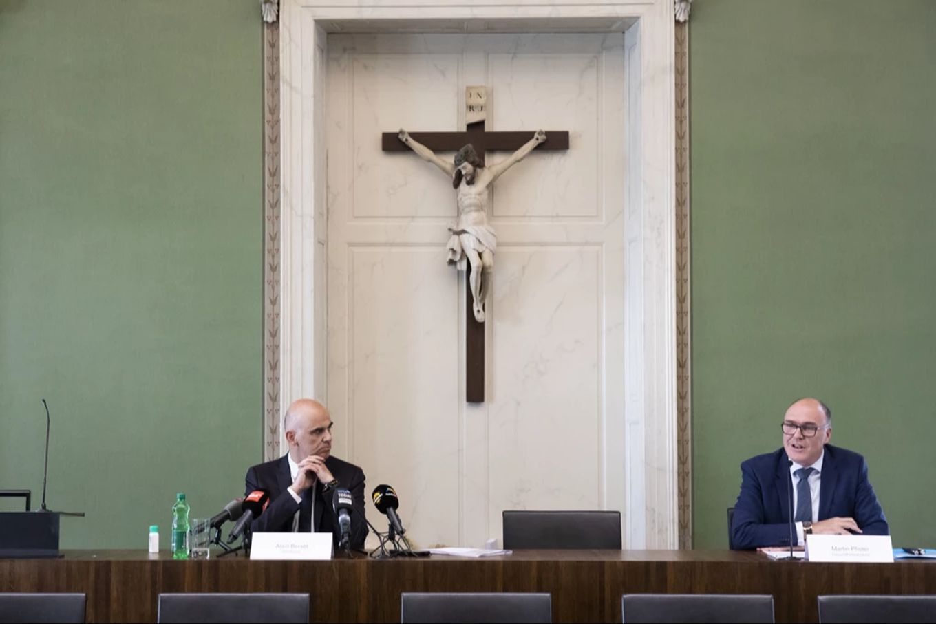 Wer ist Bundesrats-Kandidat Martin Pfister? | Nau.ch