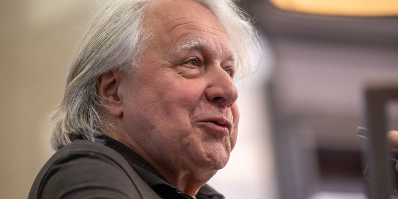 Eurovision Song Contest: ESC-Legende Peter Urban sagt Comeback ab | Nau.ch