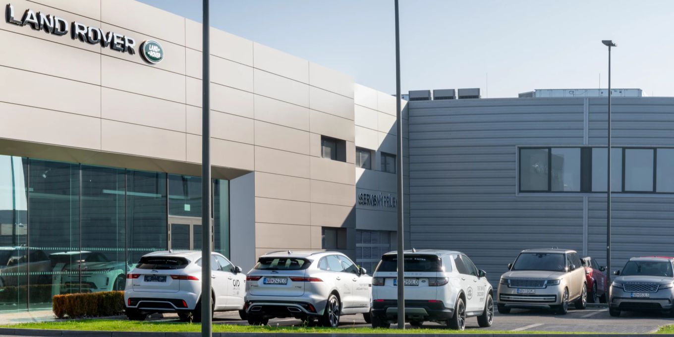 Range Rover Sport SV: Ist er der neue König unter den SUVs? | Nau Luxury