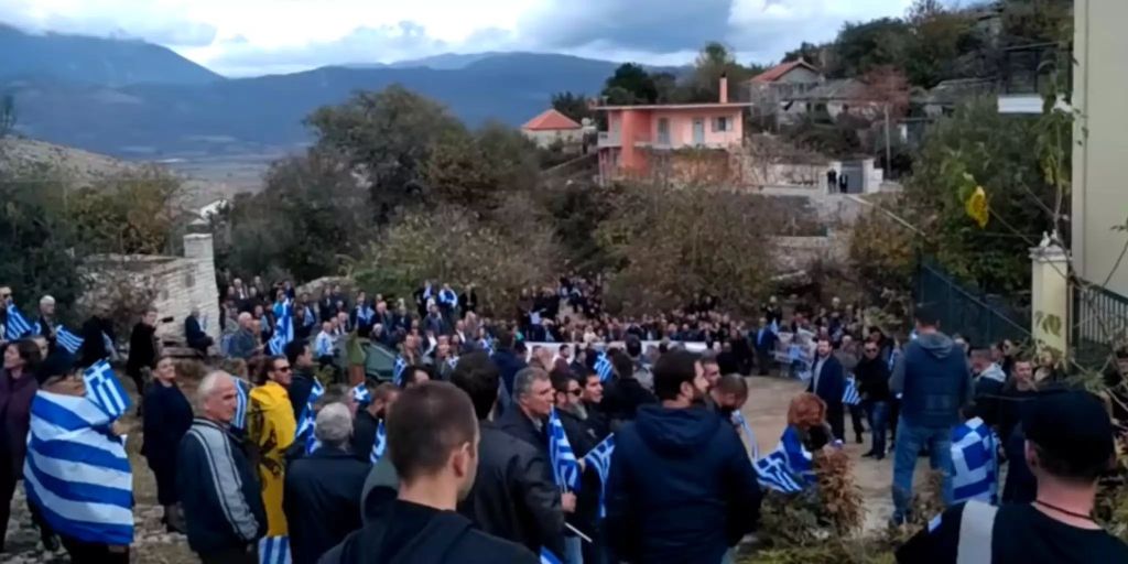 Albanien untersagt 52 Griechen wegen Extremismus Einreise