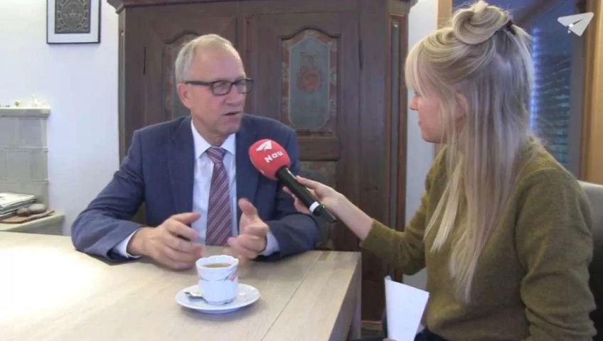 Peter Hegglin (CVP) über Parteikollege Beat Villiger