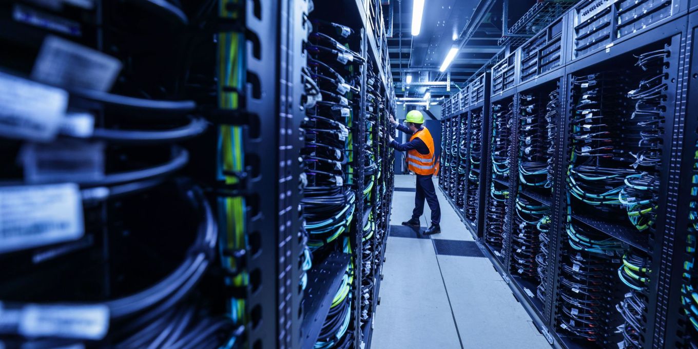 Merz nimmt schnellsten Computer Europas in Betrieb | Nau.ch
