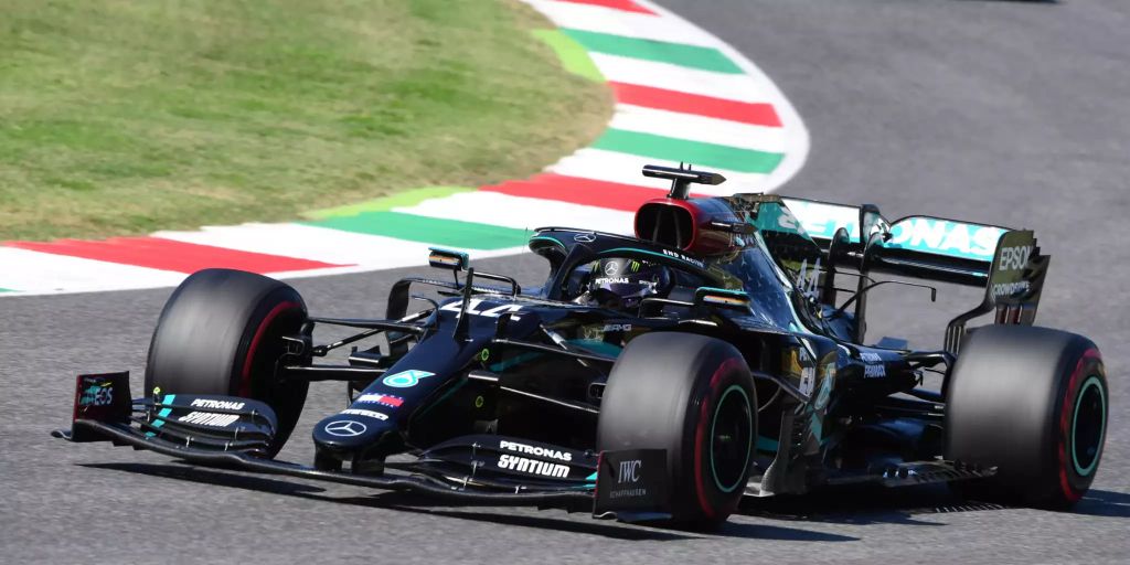 Formel 1: Lewis Hamilton gewinnt Chaos-GP in Mugello vor Bottas