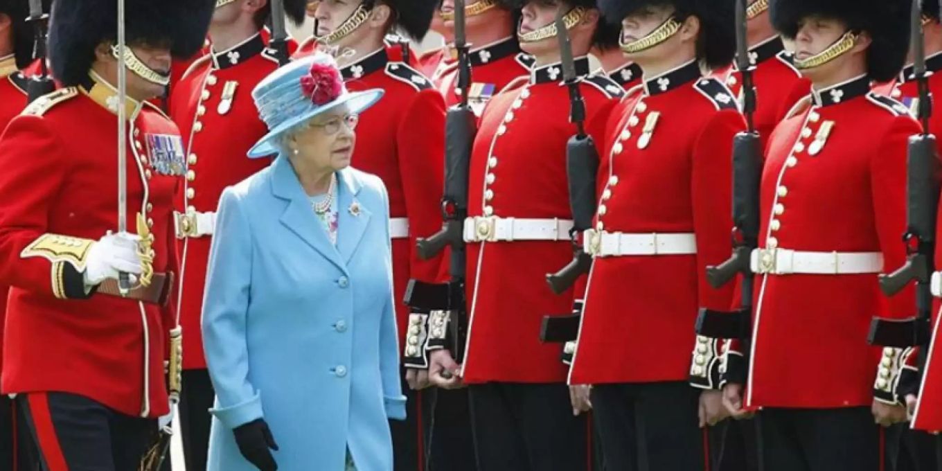 Queen Elizabeth II.: Sie scheffeln noch mehr Geld als die Königin | Nau.ch